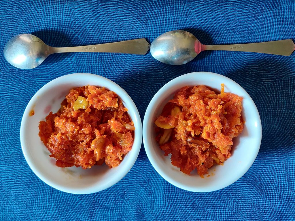 Gajar Ka Halwa|Carrot Pudding|Indian - Pan Of Bliss